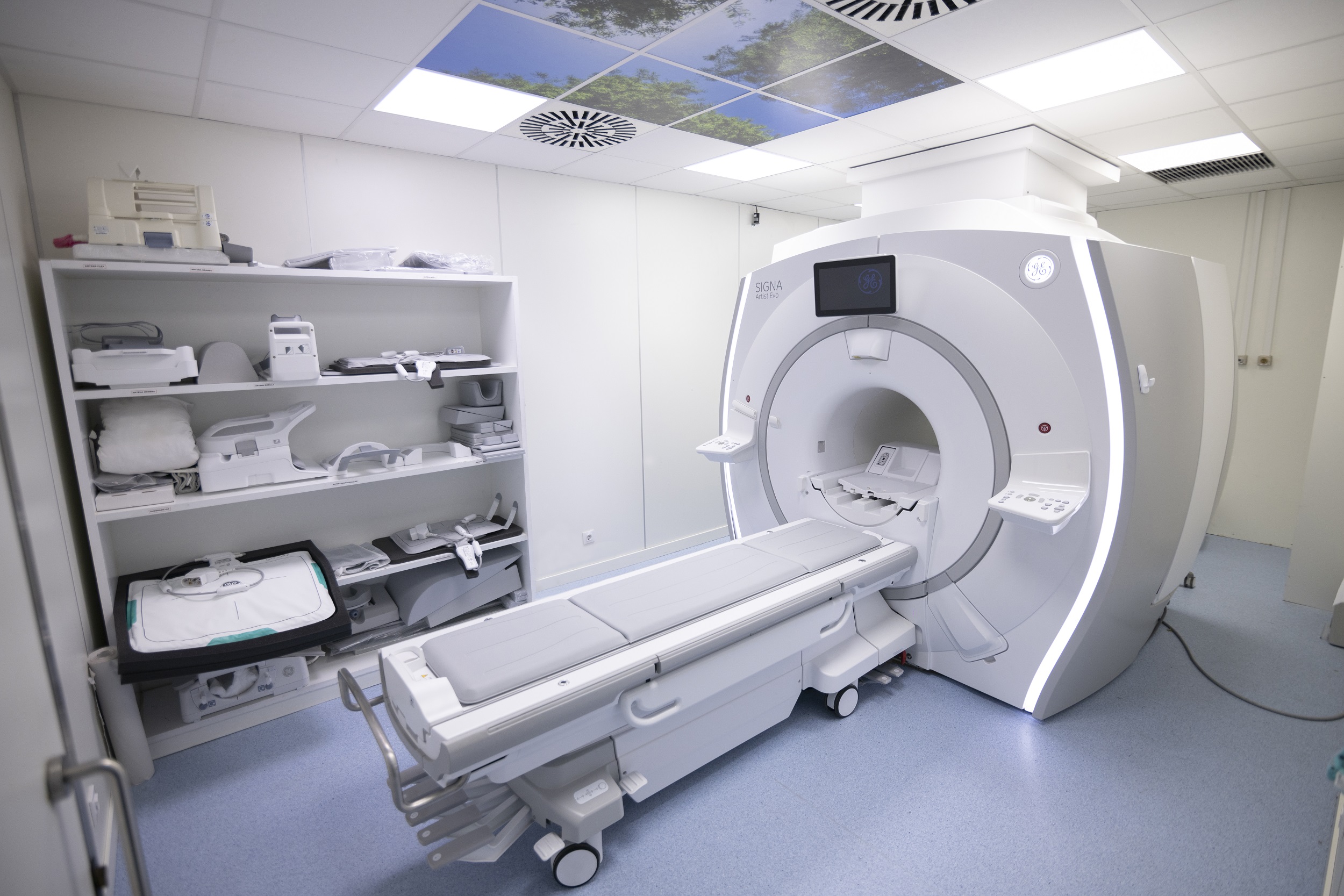 Quironsalud Huelva incorpora un nuevo equipo de resonancia magnética a su servicio de ...